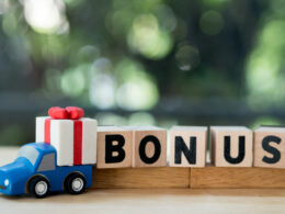 How to Compensate Your Team When Selling Out – RoseBiz Inc